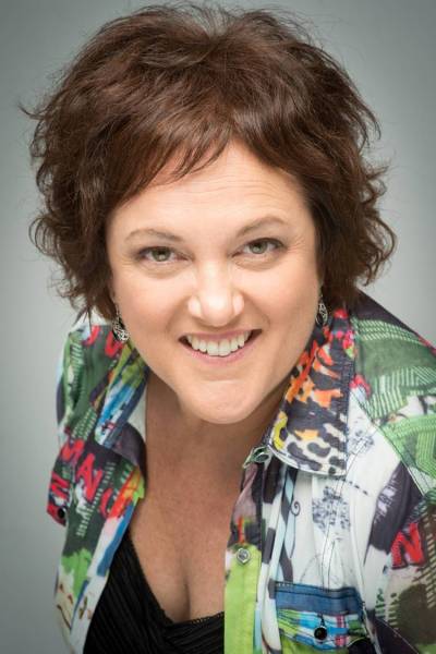 Manon Brunet | Chanteuse, comédienne